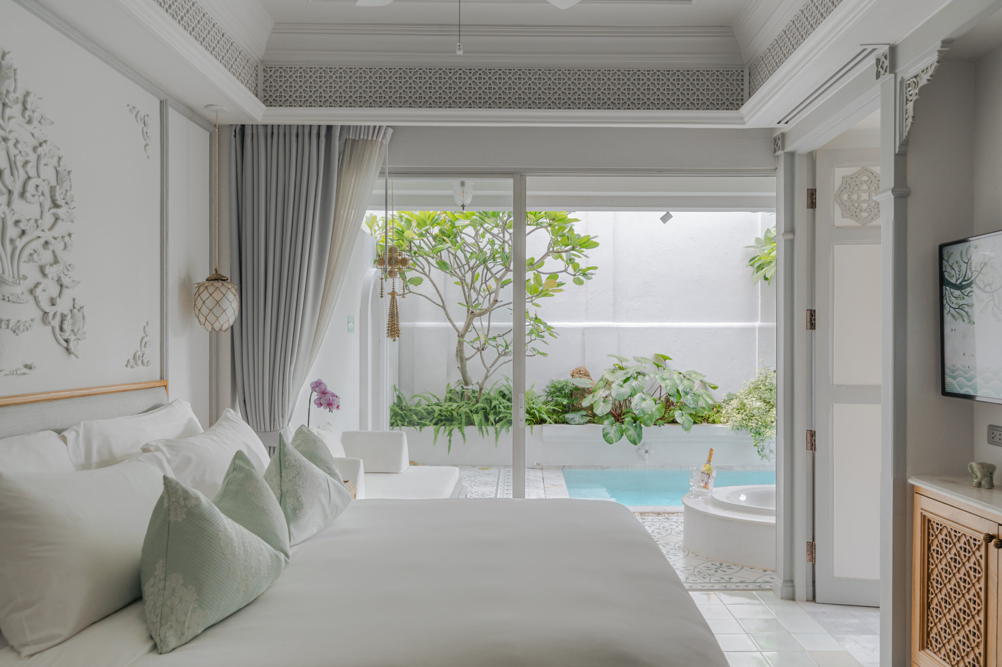 ACCOMMODATION - The Insidehouse