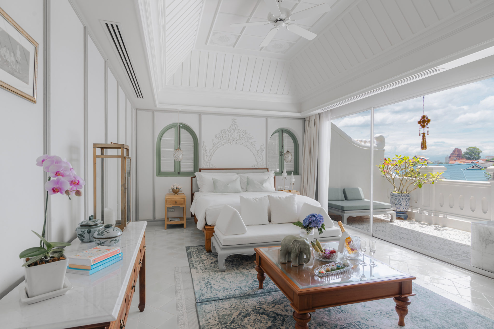 ACCOMMODATION - The Insidehouse